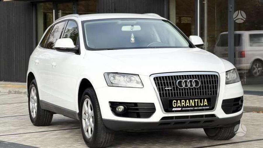White Audi Q5 2010 in Siauliai, with an engine capacity of 1.97 L and mileage of 264 thousand km for 10950 €, photo 17 on AUTOMOTO.COM.LV