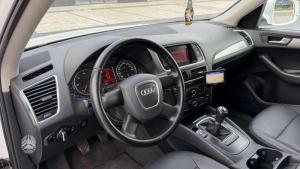Balts Audi Q5 2010 Šauļi, ar dzinēja tilpumu 1.97 L un nobraukumu 264 tūkst. km par 10950 €, foto 20 vietnē AUTOMOTO.COM.LV
