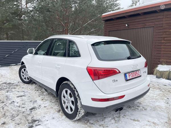 Balts Audi Q5 2010 Druskininkai, ar dzinēja tilpumu 2.00 L un nobraukumu 224 tūkst. km par 8490 €, foto 6 vietnē AUTOMOTO.COM.LV