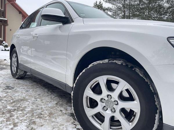 Balts Audi Q5 2010 Druskininkai, ar dzinēja tilpumu 2.00 L un nobraukumu 224 tūkst. km par 8490 €, foto 8 vietnē AUTOMOTO.COM.LV