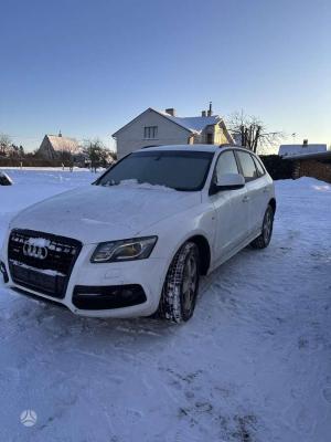 Balts Audi Q5 2010 Rokiškis, ar dzinēja tilpumu 1.97 L un nobraukumu 2760 tūkst. km par 4700 €, foto  vietnē AUTOMOTO.COM.LV