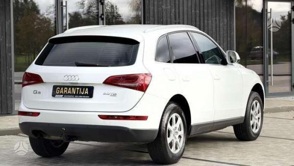 White Audi Q5 2010 in Siauliai, with an engine capacity of 1.97 L and mileage of 264 thousand km for 10950 €, photo 1 on AUTOMOTO.COM.LV
