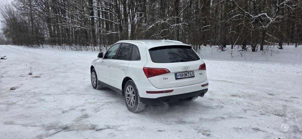 Balts Audi Q5 2010 Kauņa, ar dzinēja tilpumu 1.98 L un nobraukumu 244 tūkst. km par 7700 €, foto 3 vietnē AUTOMOTO.COM.LV