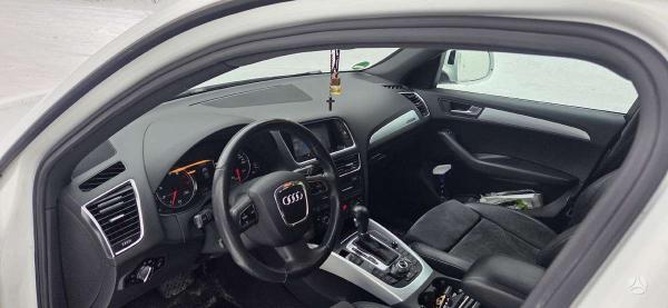 Balts Audi Q5 2010 Kauņa, ar dzinēja tilpumu 1.98 L un nobraukumu 244 tūkst. km par 7700 €, foto 6 vietnē AUTOMOTO.COM.LV