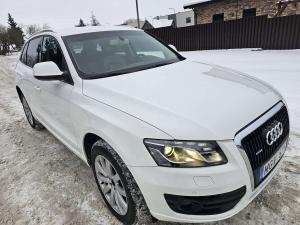Balts Audi Q5 2010 Kauņa, ar dzinēja tilpumu 2.97 L un nobraukumu 299 tūkst. km par 7950 €, foto  vietnē AUTOMOTO.COM.LV