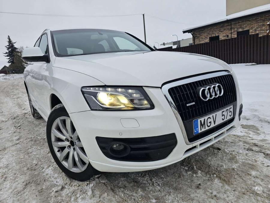 Balts Audi Q5 2010 Kauņa, ar dzinēja tilpumu 2.97 L un nobraukumu 299 tūkst. km par 7950 €, foto 2 vietnē AUTOMOTO.COM.LV