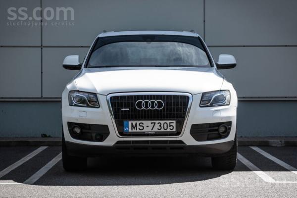 Balts Audi Q5 2010 Rīga, ar dzinēja tilpumu 3.00 L un nobraukumu 338 tūkst. km par 7490 €, foto 2 vietnē AUTOMOTO.COM.LV