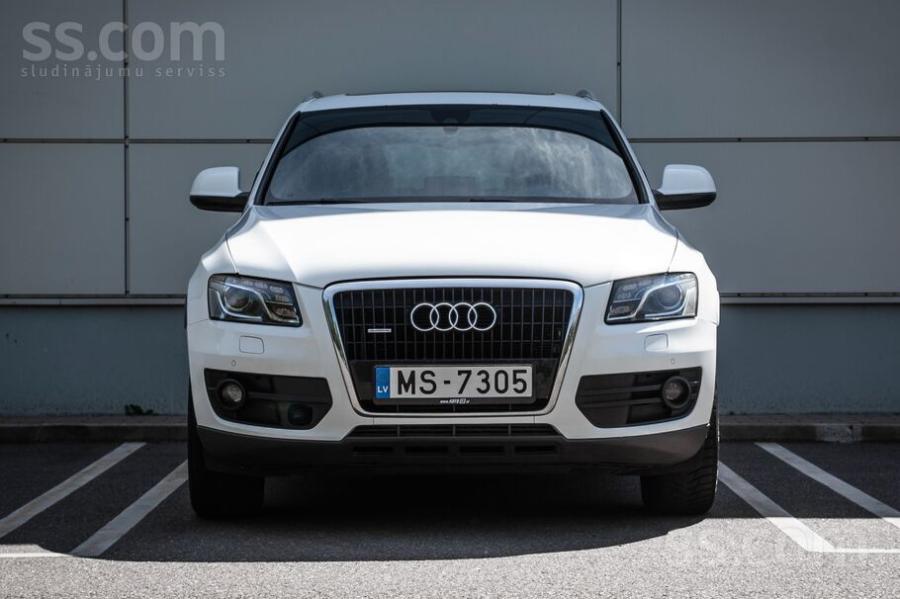 White Audi Q5 2010 in Riga, with an engine capacity of 3.00 L and mileage of 338 thousand km for 7490 €, photo 3 on AUTOMOTO.COM.LV