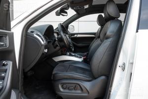 White Audi Q5 2010 in Riga, with an engine capacity of 3.00 L and mileage of 338 thousand km for 7490 €, photo 12 on AUTOMOTO.COM.LV