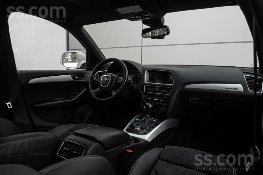 White Audi Q5 2010 in Riga, with an engine capacity of 3.00 L and mileage of 338 thousand km for 7490 €, photo 18 on AUTOMOTO.COM.LV