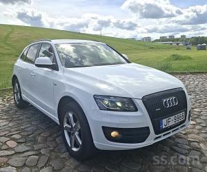 White Audi Q5 2010 in Riga, with an engine capacity of 3.00 L and mileage of 246 thousand km for 10950 €, photo  on AUTOMOTO.COM.LV