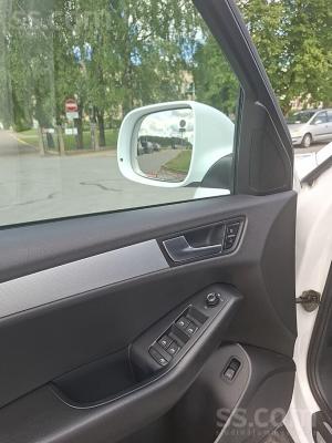 Balts Audi Q5 2010 Rīga, ar dzinēja tilpumu 3.00 L un nobraukumu 246 tūkst. km par 10950 €, foto 11 vietnē AUTOMOTO.COM.LV