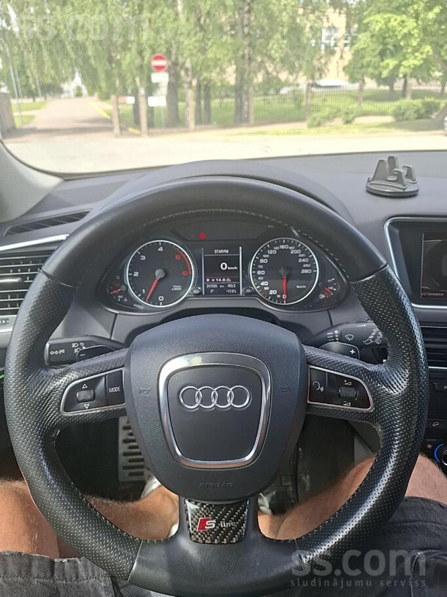 Balts Audi Q5 2010 Rīga, ar dzinēja tilpumu 3.00 L un nobraukumu 246 tūkst. km par 10950 €, foto 12 vietnē AUTOMOTO.COM.LV