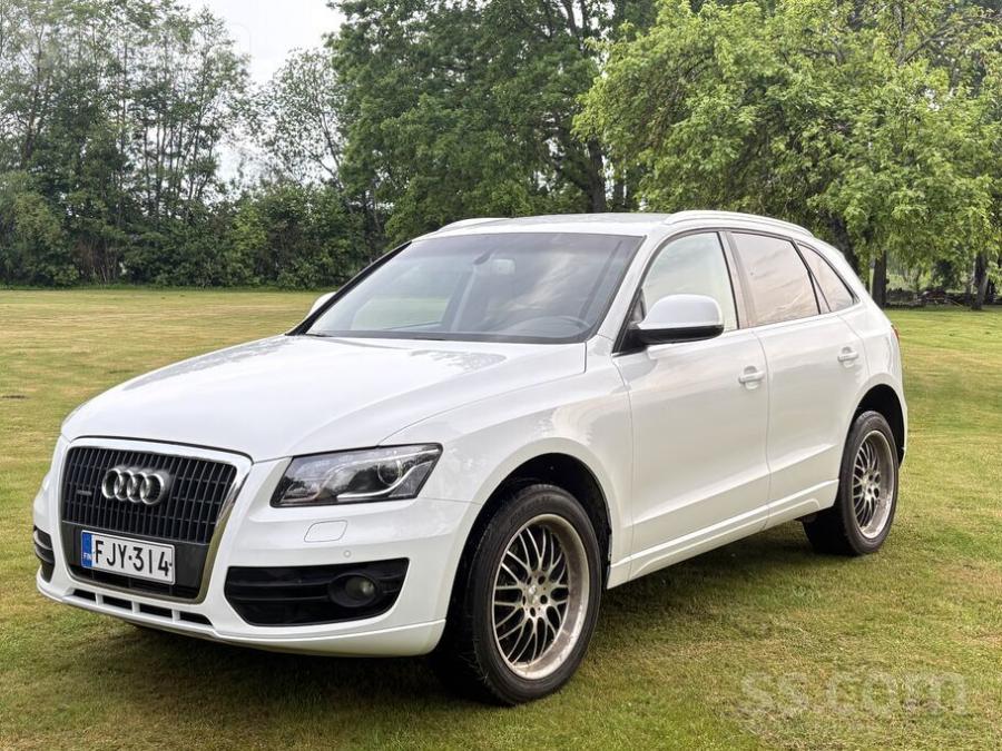 Balts Audi Q5 2010 Jelgava, ar dzinēja tilpumu 2.00 L un nobraukumu 340 tūkst. km par 7000 €, foto 4 vietnē AUTOMOTO.COM.LV