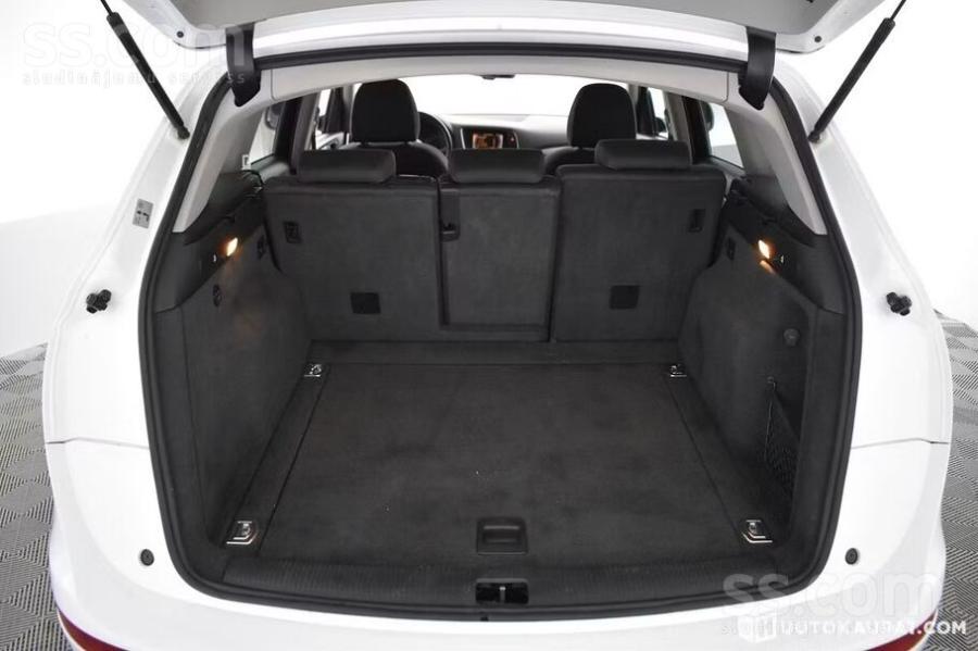 Balts Audi Q5 2010 Jelgava, ar dzinēja tilpumu 2.00 L un nobraukumu 340 tūkst. km par 7000 €, foto 13 vietnē AUTOMOTO.COM.LV