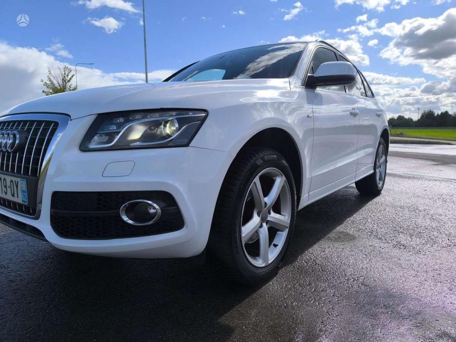 Balts Audi Q5 2010 Marijampole, ar dzinēja tilpumu 1.97 L un nobraukumu 254 tūkst. km par 8999 €, foto 25 vietnē AUTOMOTO.COM.LV