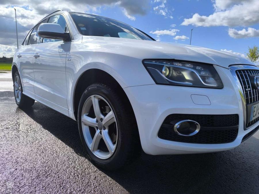 Balts Audi Q5 2010 Marijampole, ar dzinēja tilpumu 1.97 L un nobraukumu 254 tūkst. km par 8999 €, foto 26 vietnē AUTOMOTO.COM.LV