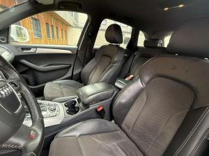 White Audi Q5 2010 in Taurage, with an engine capacity of 1.97 L and mileage of 233 thousand km for 8600 €, photo 11 on AUTOMOTO.COM.LV