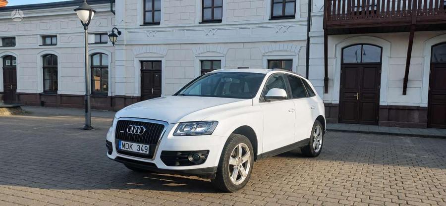 White Audi Q5 2010 in Mazeikiai, with an engine capacity of 1.97 L and mileage of 286 thousand km for 6700 €, photo 1 on AUTOMOTO.COM.LV