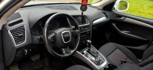 White Audi Q5 2010 in Mazeikiai, with an engine capacity of 1.97 L and mileage of 286 thousand km for 6700 €, photo 7 on AUTOMOTO.COM.LV