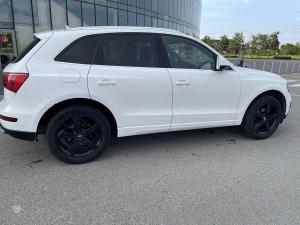 White Audi Q5 2010 in Siauliai, with an engine capacity of 3.20 L and mileage of 260 thousand km for 10800 €, photo  on AUTOMOTO.COM.LV