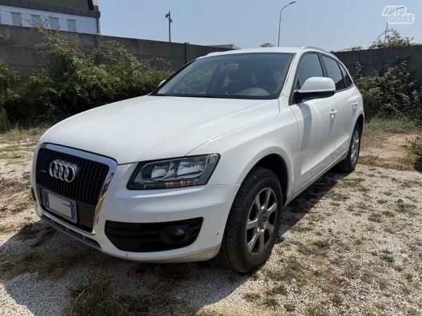 White Audi Q5 2010 in Utena, with an engine capacity of 2.00 L and mileage of 240 thousand km for 7950 €, photo 1 on AUTOMOTO.COM.LV