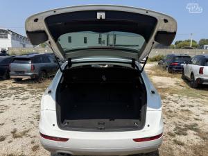White Audi Q5 2010 in Utena, with an engine capacity of 2.00 L and mileage of 240 thousand km for 7950 €, photo 13 on AUTOMOTO.COM.LV