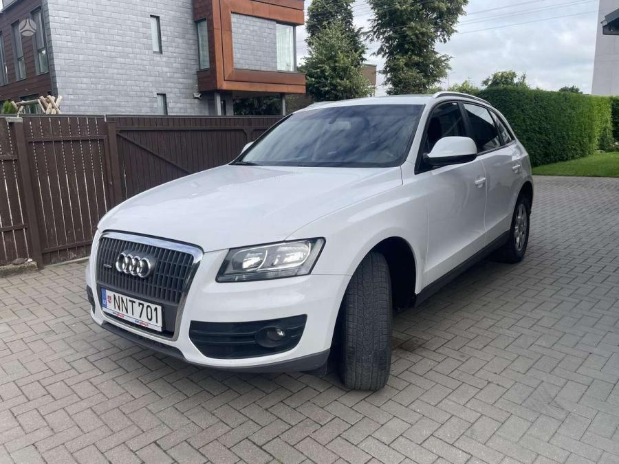 Balts Audi Q5 2010 Kauņa, ar dzinēja tilpumu 1.97 L un nobraukumu 246 tūkst. km par 8200 €, foto 3 vietnē AUTOMOTO.COM.LV