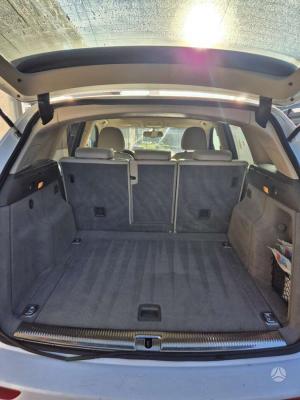 Balts Audi Q5 2010 Kauņa, ar dzinēja tilpumu 3.15 L un nobraukumu 297 tūkst. km par 7300 €, foto 4 vietnē AUTOMOTO.COM.LV