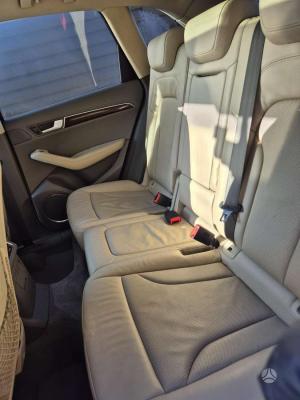 Balts Audi Q5 2010 Kauņa, ar dzinēja tilpumu 3.15 L un nobraukumu 297 tūkst. km par 7300 €, foto 7 vietnē AUTOMOTO.COM.LV