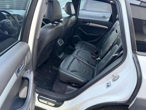 White Audi Q5 2010 in Alytus, with an engine capacity of 2.97 L and mileage of 289 thousand km for 9500 €, photo 14 on AUTOMOTO.COM.LV