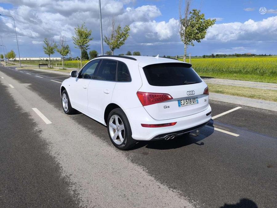 Balts Audi Q5 2010 Marijampole, ar dzinēja tilpumu 1.97 L un nobraukumu 254 tūkst. km par 8600 €, foto 4 vietnē AUTOMOTO.COM.LV