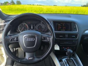 Balts Audi Q5 2010 Marijampole, ar dzinēja tilpumu 1.97 L un nobraukumu 254 tūkst. km par 8600 €, foto 16 vietnē AUTOMOTO.COM.LV