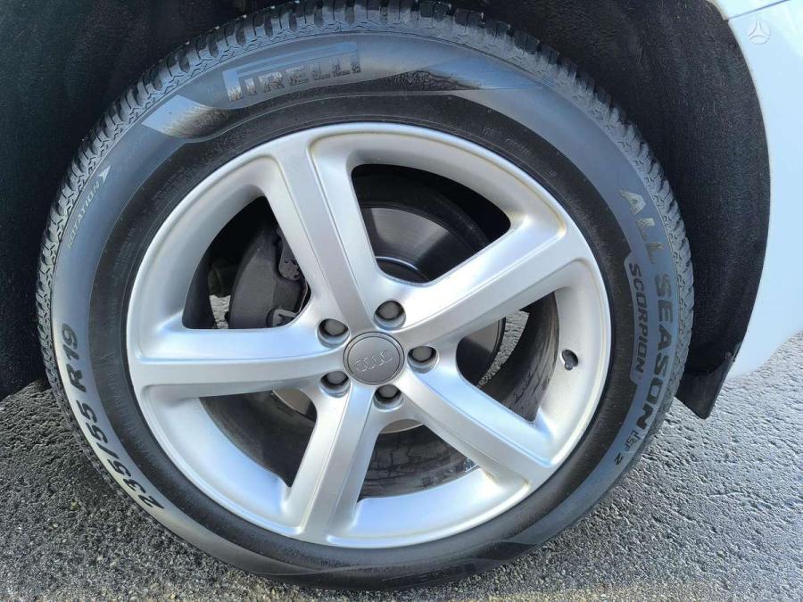 Balts Audi Q5 2010 Marijampole, ar dzinēja tilpumu 1.97 L un nobraukumu 254 tūkst. km par 8600 €, foto 22 vietnē AUTOMOTO.COM.LV