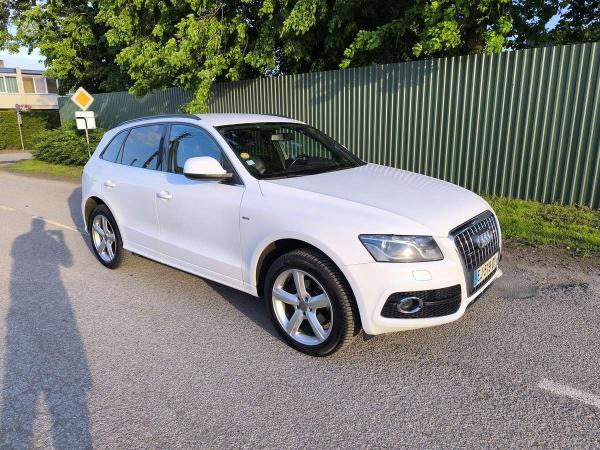 White Audi Q5 2010 in Marijampole, with an engine capacity of 1.97 L and mileage of 254 thousand km for 8050 €, photo 8 on AUTOMOTO.COM.LV