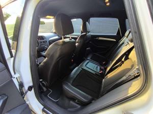 White Audi Q5 2010 in Marijampole, with an engine capacity of 1.97 L and mileage of 254 thousand km for 8050 €, photo 13 on AUTOMOTO.COM.LV