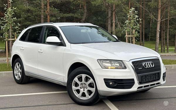 White Audi Q5 2010 in Utena, with an engine capacity of 1.97 L and mileage of 243 thousand km for 7100 €, photo 1 on AUTOMOTO.COM.LV