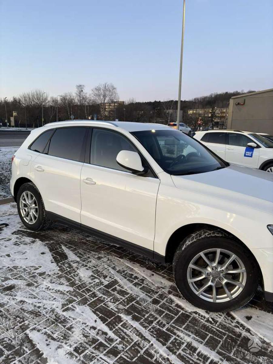 Белый Ауди Ку 5 2011 в Каунас, объемом двигателя 1.97 л и пробегом 310 тыс. км за 9500 €, фото 16 на AUTOMOTO.COM.LV