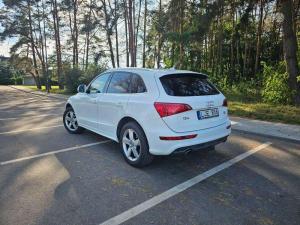 White Audi Q5 2011 in Kaunas, with an engine capacity of 3.20 L and mileage of 177 thousand km for 6899 €, photo 3 on AUTOMOTO.COM.LV