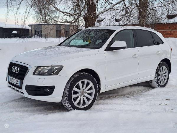 Balts Audi Q5 2011 Tauragė, ar dzinēja tilpumu 2.97 L un nobraukumu 325 tūkst. km par 8600 €, foto 1 vietnē AUTOMOTO.COM.LV
