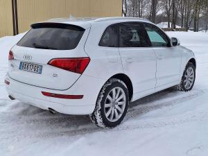 White Audi Q5 2011 in Taurage, with an engine capacity of 2.97 L and mileage of 325 thousand km for 8600 €, photo 4 on AUTOMOTO.COM.LV