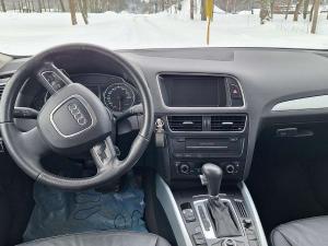 White Audi Q5 2011 in Taurage, with an engine capacity of 2.97 L and mileage of 325 thousand km for 8600 €, photo 12 on AUTOMOTO.COM.LV
