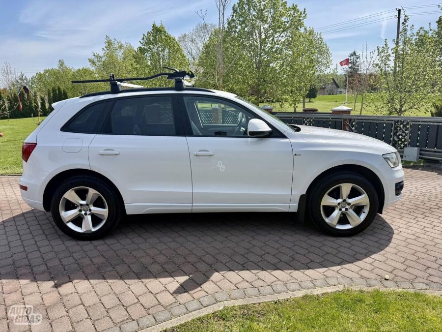 White Audi Q5 2011 in Radviliskis, with an engine capacity of 2.00 L and mileage of 300 thousand km for 8650 €, photo 4 on AUTOMOTO.COM.LV