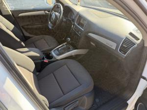 White Audi Q5 2011 in Radviliskis, with an engine capacity of 2.00 L and mileage of 300 thousand km for 8650 €, photo 11 on AUTOMOTO.COM.LV