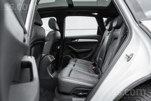 Белый Ауди Ку 5 2011 в Рига, объемом двигателя 2.00 л и пробегом 228 тыс. км за 14500 €, фото 14 на AUTOMOTO.COM.LV