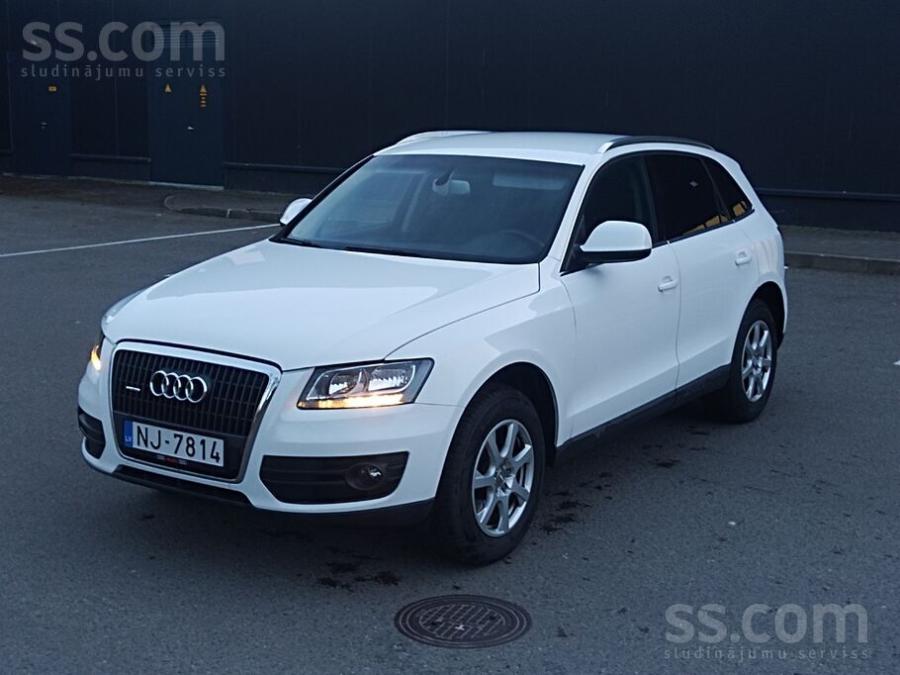 Balts Audi Q5 2011 Rīga, ar dzinēja tilpumu 2.00 L un nobraukumu 0 tūkst. km par 9700 €, foto 1 vietnē AUTOMOTO.COM.LV
