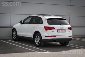 White Audi Q5 2011 in Riga, with an engine capacity of 2.00 L and mileage of 231 thousand km for 10500 €, photo 7 on AUTOMOTO.COM.LV