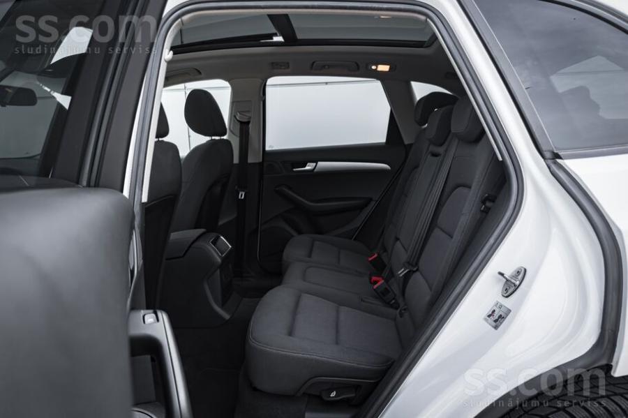 White Audi Q5 2011 in Riga, with an engine capacity of 2.00 L and mileage of 231 thousand km for 10500 €, photo 12 on AUTOMOTO.COM.LV