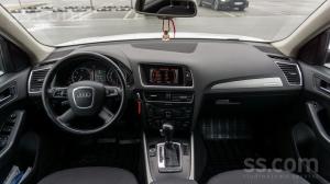 White Audi Q5 2011 in Riga, with an engine capacity of 2.00 L and mileage of 358 thousand km for 9990 €, photo 13 on AUTOMOTO.COM.LV