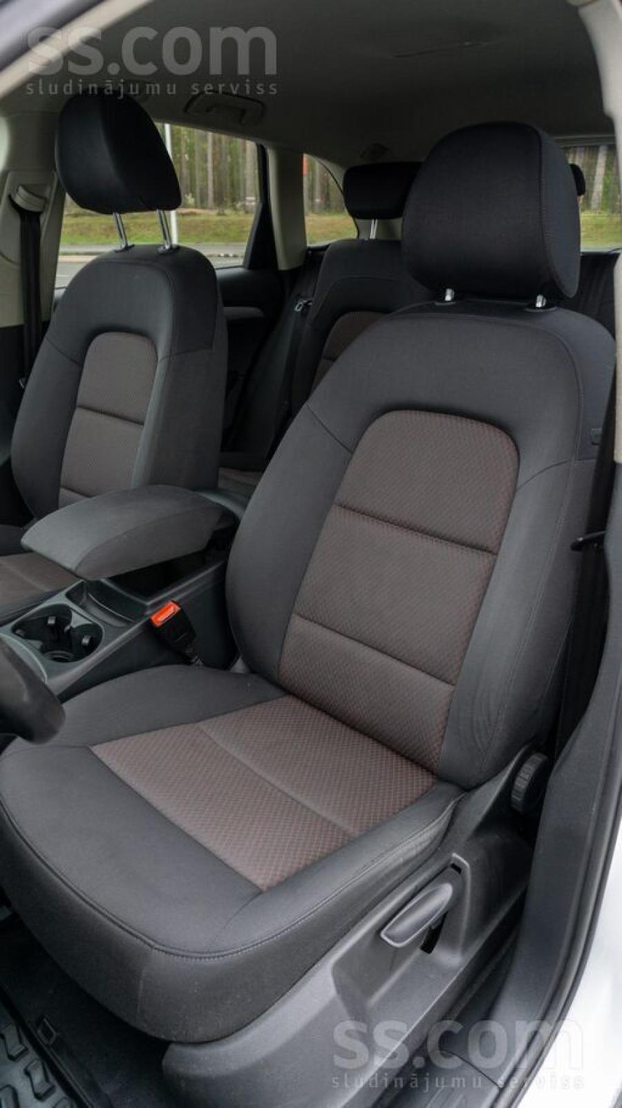 White Audi Q5 2011 in Riga, with an engine capacity of 2.00 L and mileage of 358 thousand km for 9990 €, photo 25 on AUTOMOTO.COM.LV